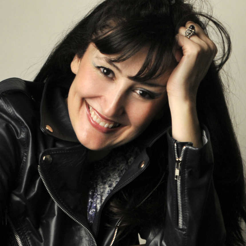 María José Montiel debuta en Liverpool dirigida por Vasily Petrenko ...