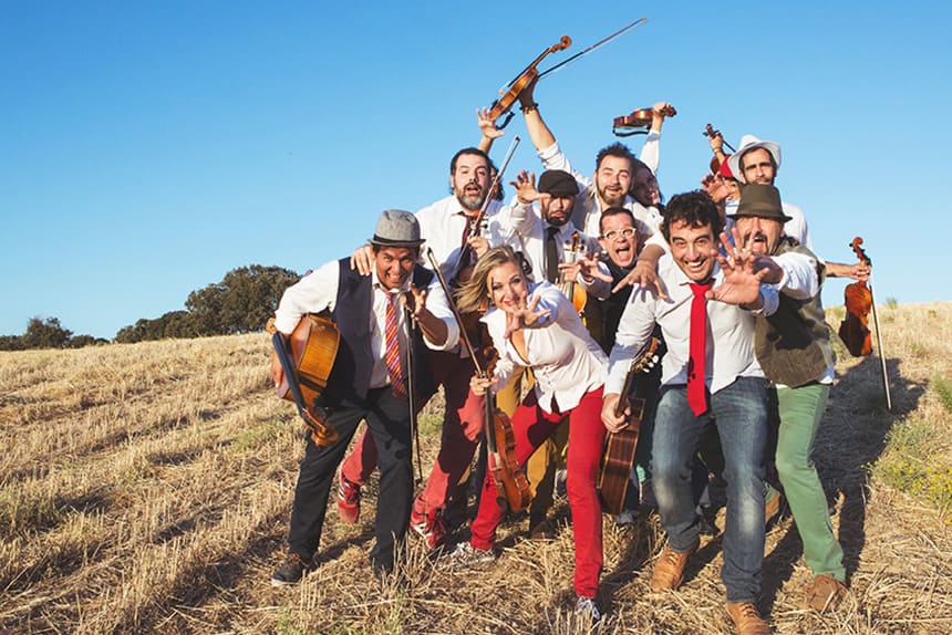 La Swing Machine Orchestra celebra la Navidad en "Las noches del ...
