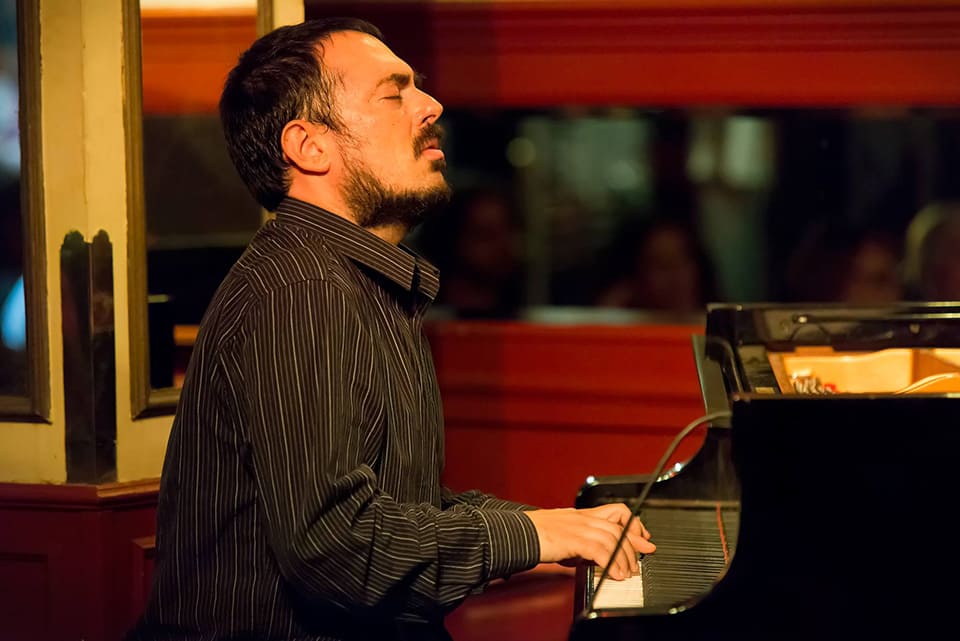 "Suite Sefarad" con Federico Lechner, en "Las Noches del Monumental" de ...