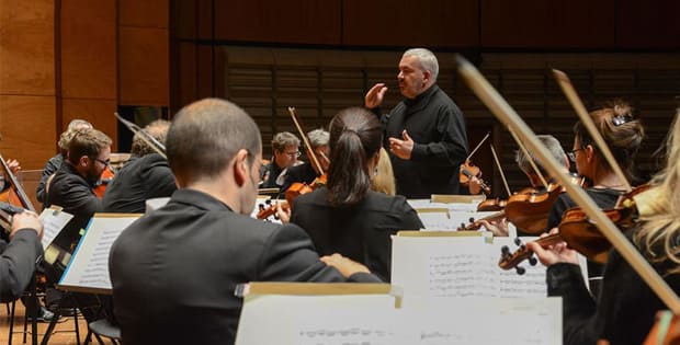 Marc Minkowski y Les Musiciens du Louvre, presentan "Orlando" de Händel ...